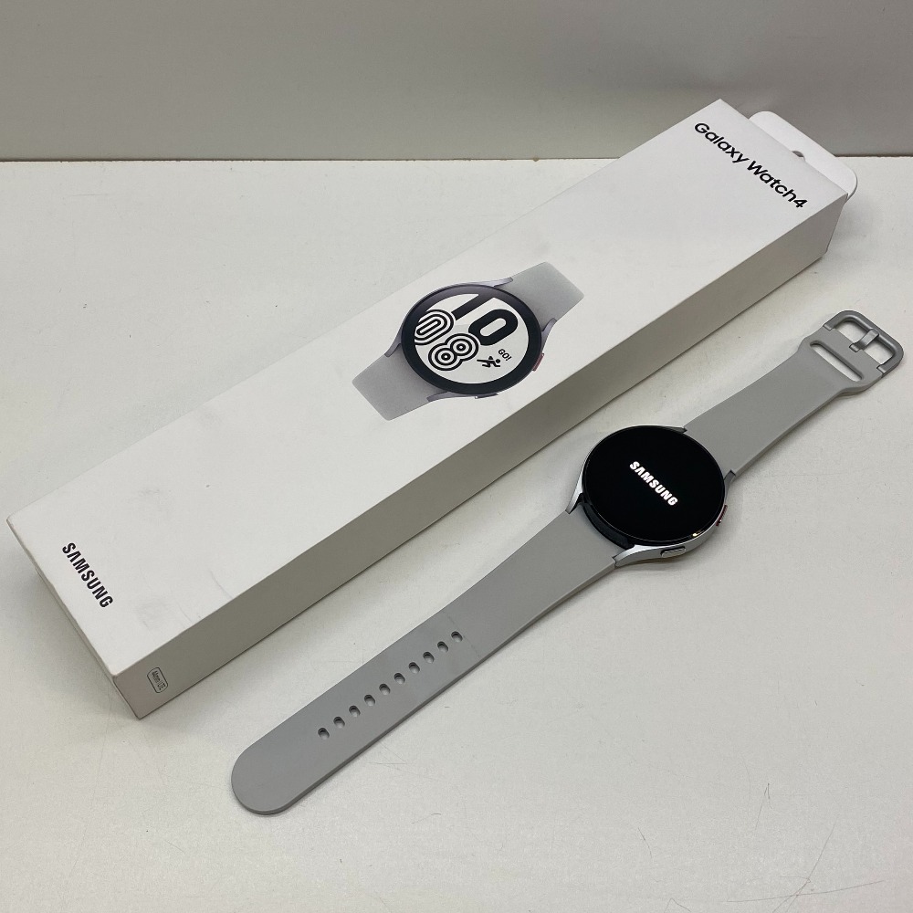 Pre-owned Samsung Galaxy Watch4 44mm Model SM-R875F in Silver Boxed ...